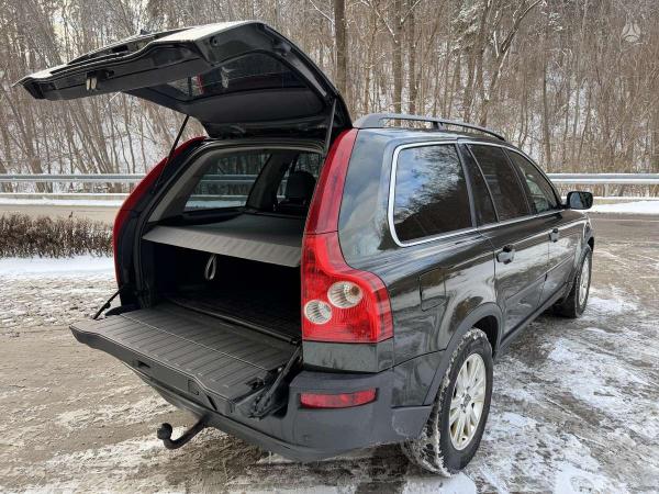 Zaļš Volvo XC90 2006 Viļņa, ar dzinēja tilpumu 2.40 L un nobraukumu 470 tūkst. km par 4200 €, foto 7 vietnē AUTOMOTO.COM.LV