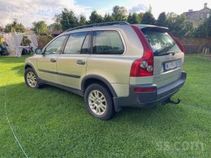 Zaļš Volvo XC90 2006 Rīga, ar dzinēja tilpumu 2.40 L un nobraukumu 263 tūkst. km par 3999 €, foto  vietnē AUTOMOTO.COM.LV
