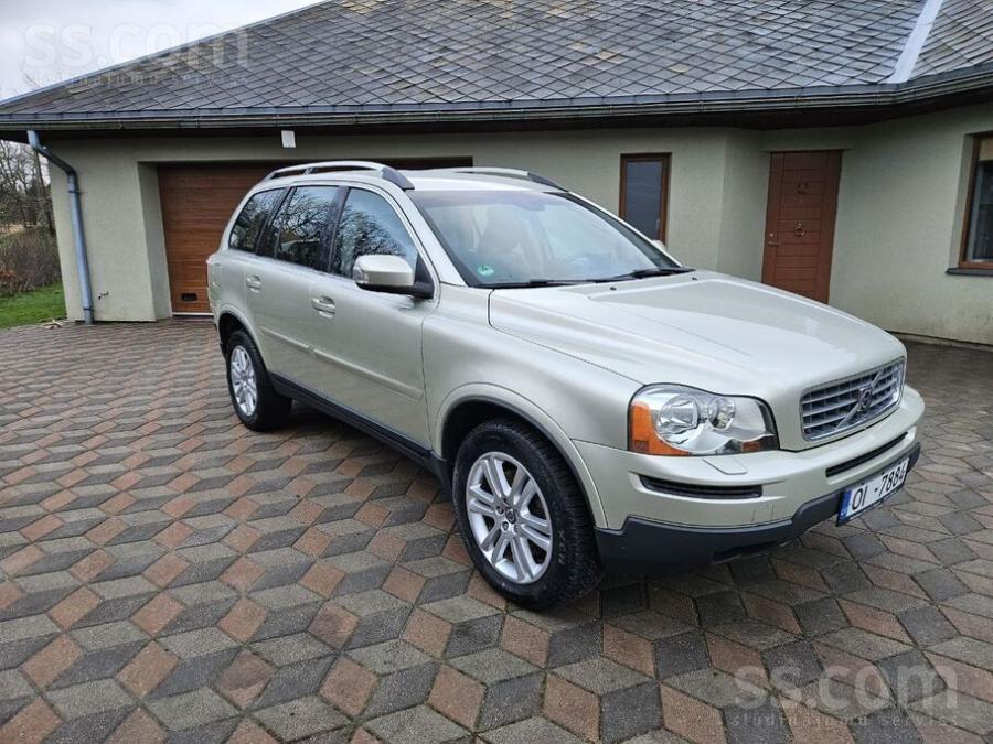 Zaļš Volvo XC90 2006 Talsi, ar dzinēja tilpumu 2.40 L un nobraukumu 255 tūkst. km par 6950 €, foto 1 vietnē AUTOMOTO.COM.LV