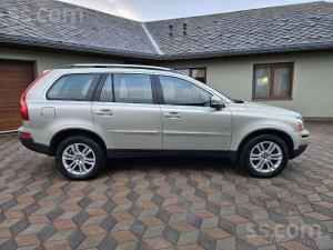 Zaļš Volvo XC90 2006 Talsi, ar dzinēja tilpumu 2.40 L un nobraukumu 255 tūkst. km par 6950 €, foto 6 vietnē AUTOMOTO.COM.LV