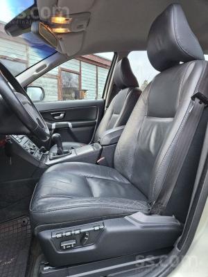 Zaļš Volvo XC90 2006 Talsi, ar dzinēja tilpumu 2.40 L un nobraukumu 255 tūkst. km par 6950 €, foto 10 vietnē AUTOMOTO.COM.LV