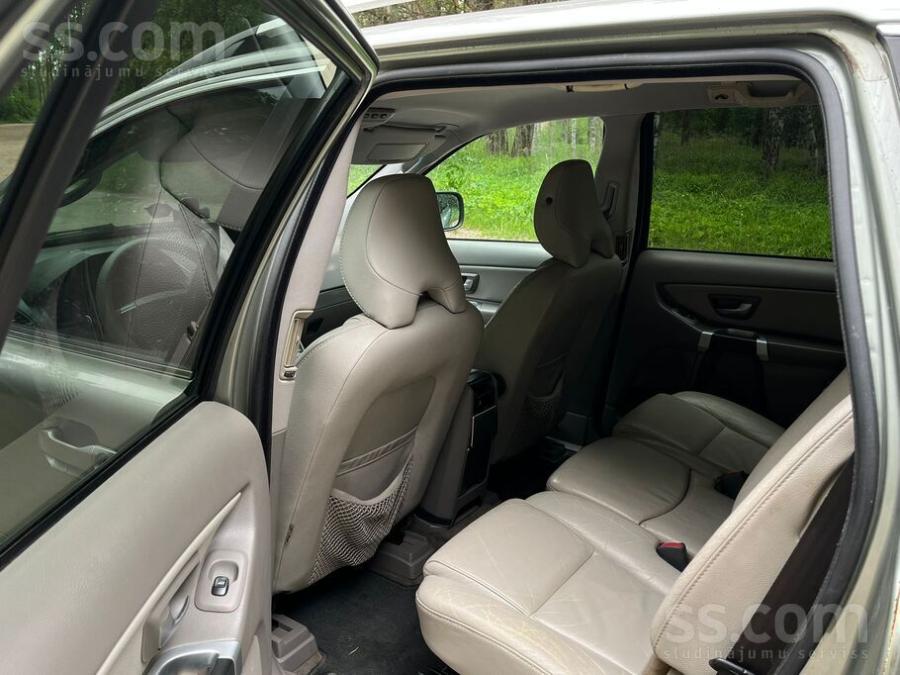 Zaļš Volvo XC90 2006 Rīga, ar dzinēja tilpumu 2.40 L un nobraukumu 0 tūkst. km par 5399 €, foto 23 vietnē AUTOMOTO.COM.LV