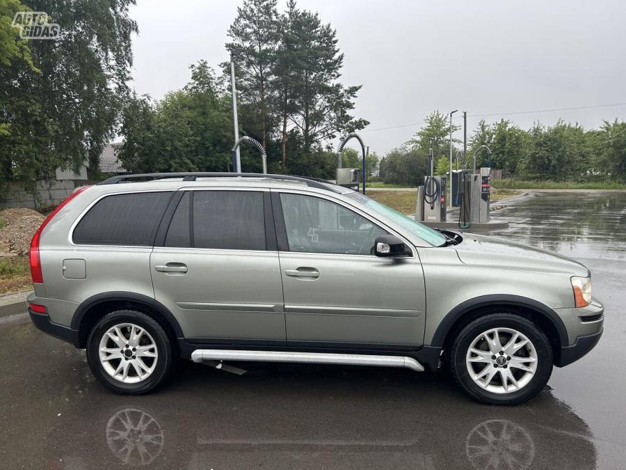 Zaļš Volvo XC90 2006 Panevēža, ar dzinēja tilpumu 2.40 L un nobraukumu 440 tūkst. km par 2850 €, foto 5 vietnē AUTOMOTO.COM.LV