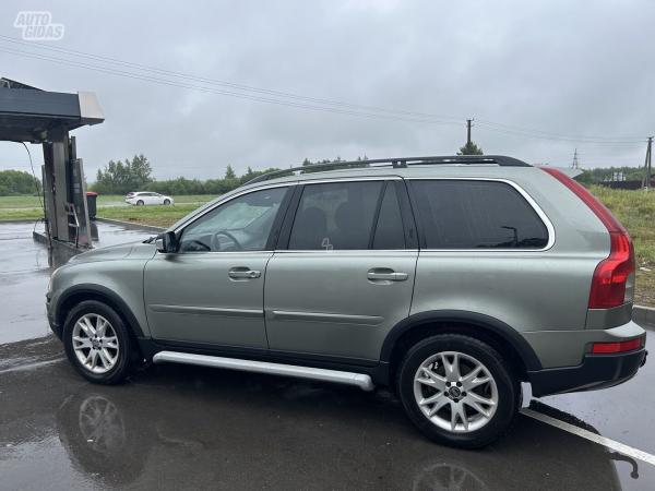 Zaļš Volvo XC90 2006 Panevēža, ar dzinēja tilpumu 2.40 L un nobraukumu 440 tūkst. km par 2850 €, foto 8 vietnē AUTOMOTO.COM.LV