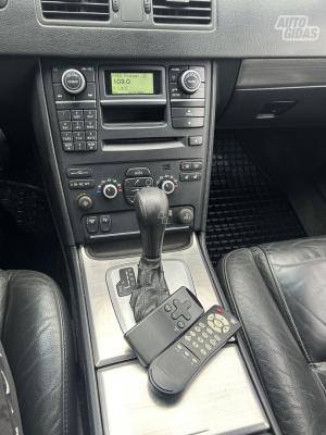 Zaļš Volvo XC90 2006 Panevēža, ar dzinēja tilpumu 2.40 L un nobraukumu 440 tūkst. km par 2850 €, foto 13 vietnē AUTOMOTO.COM.LV