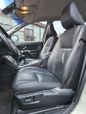 Zaļš Volvo XC90 2006 Talsi, ar dzinēja tilpumu 2.40 L un nobraukumu 255 tūkst. km par 6950 €, foto 10 vietnē AUTOMOTO.COM.LV