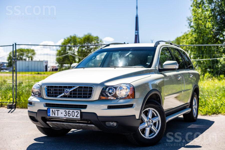 Zaļš Volvo XC90 2007 Rīga, ar dzinēja tilpumu 2.40 L un nobraukumu 352 tūkst. km par 5490 €, foto 1 vietnē AUTOMOTO.COM.LV