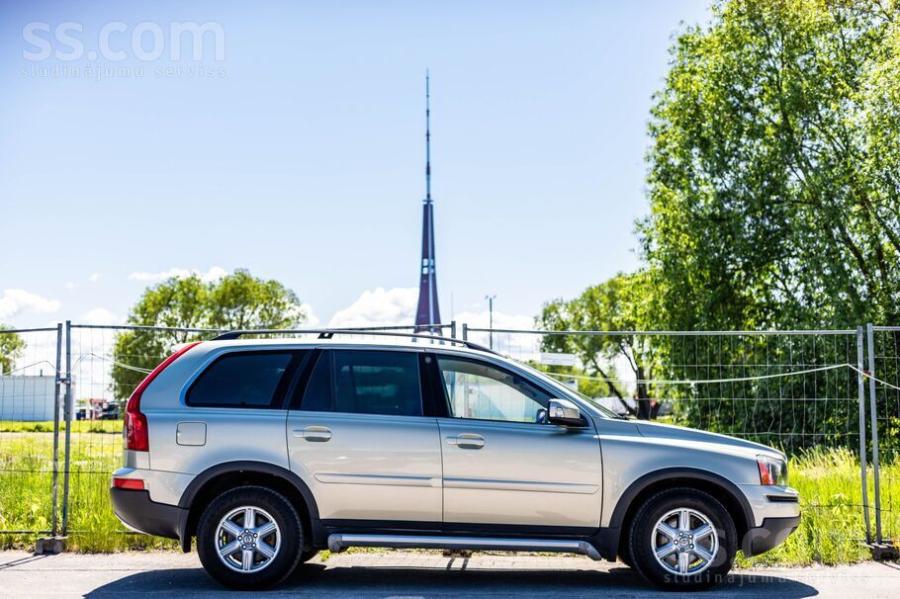 Zaļš Volvo XC90 2007 Rīga, ar dzinēja tilpumu 2.40 L un nobraukumu 352 tūkst. km par 5490 €, foto 6 vietnē AUTOMOTO.COM.LV