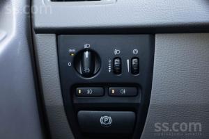 Zaļš Volvo XC90 2007 Rīga, ar dzinēja tilpumu 2.40 L un nobraukumu 352 tūkst. km par 5490 €, foto 15 vietnē AUTOMOTO.COM.LV