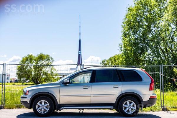 Volvo XC90 2007 in Riga on AUTOMOTO.COM.LV Green Volvo XC90 2007 in Riga, with an engine capacity of 2.40 L and mileage of 352 thousand km for 5490 €, photo 5 on AUTOMOTO.COM.LV