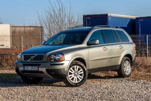 Zaļš Volvo XC90 2007 Rīga, ar dzinēja tilpumu 2.40 L un nobraukumu 360 tūkst. km par 6495 €, foto 4 vietnē AUTOMOTO.COM.LV
