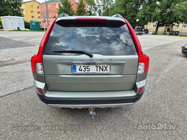 Zaļš Volvo XC90 2007 Tallina, ar dzinēja tilpumu 2.40 L un nobraukumu 252 tūkst. km par 5000 €, foto 4 vietnē AUTOMOTO.COM.LV