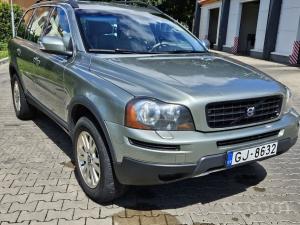 Green Volvo XC90 2007 in Riga, with an engine capacity of 2.40 L and mileage of 273 thousand km for 5500 €, photo 4 on AUTOMOTO.COM.LV