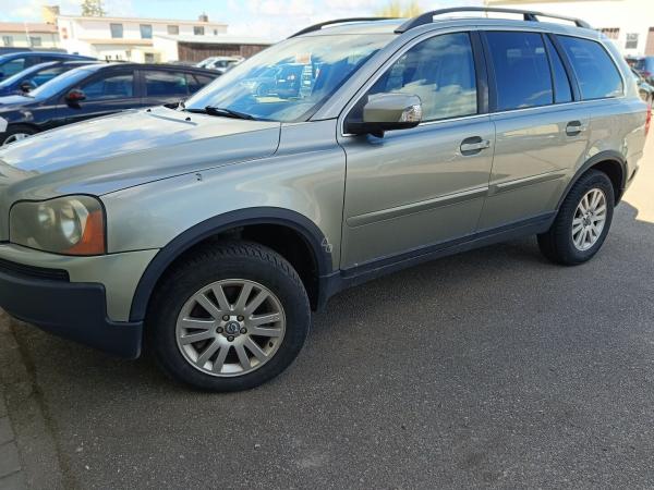 Zaļš Volvo XC90 2008 Kretinga, ar dzinēja tilpumu 3.20 L un nobraukumu 309 tūkst. km par 5000 €, foto 1 vietnē AUTOMOTO.COM.LV