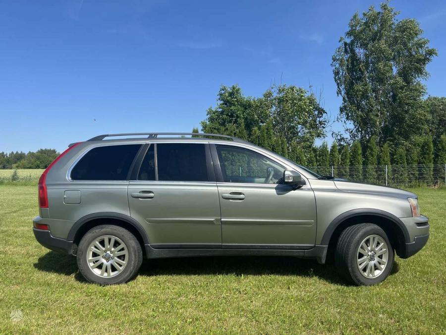 Zaļš Volvo XC90 2008 Mažeikiai, ar dzinēja tilpumu 3.19 L un nobraukumu 250 tūkst. km par 4300 €, foto 4 vietnē AUTOMOTO.COM.LV