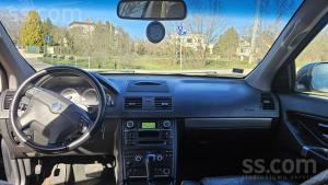 Zaļš Volvo XC90 2010 Liepāja, ar dzinēja tilpumu 2.40 L un nobraukumu 293 tūkst. km par 7800 €, foto 8 vietnē AUTOMOTO.COM.LV