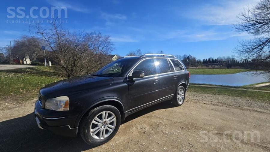 Zaļš Volvo XC90 2010 Liepāja, ar dzinēja tilpumu 2.40 L un nobraukumu 293 tūkst. km par 7800 €, foto 12 vietnē AUTOMOTO.COM.LV