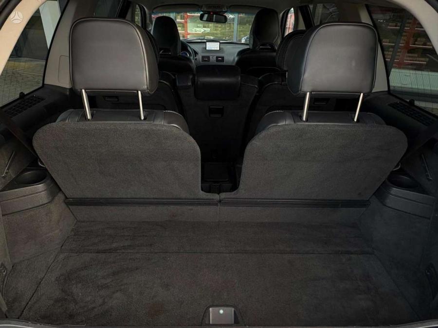 Green Volvo XC90 2012 in Vilnius, with an engine capacity of 2.40 L and mileage of 227 thousand km for 11100 €, photo 28 on AUTOMOTO.COM.LV