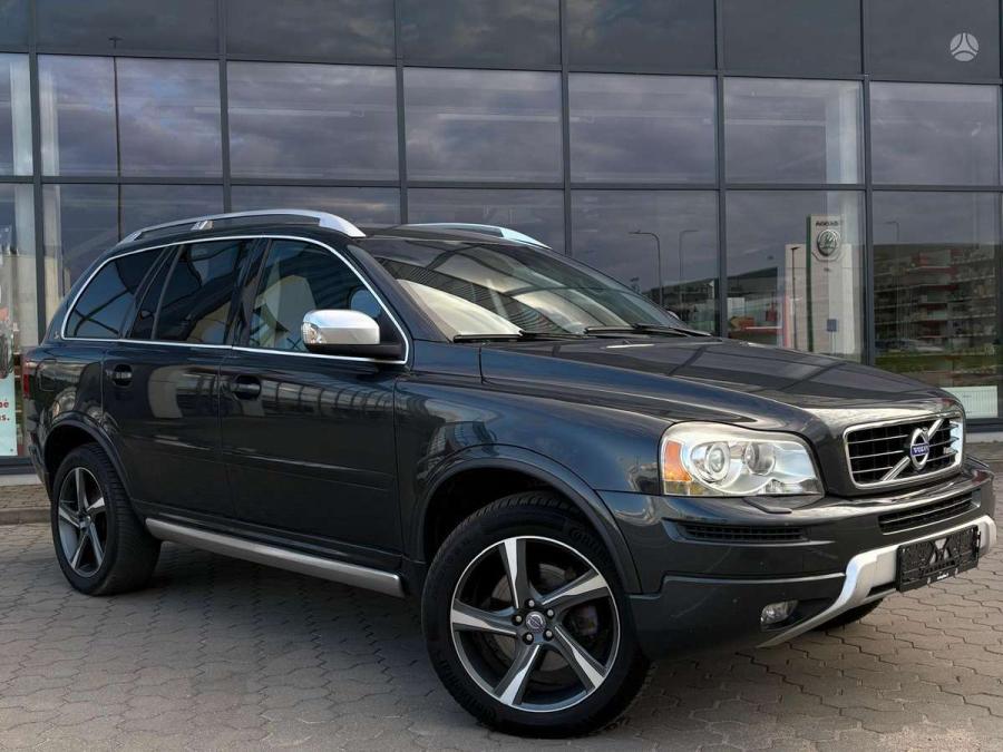 Green Volvo XC90 2012 in Vilnius, with an engine capacity of 2.40 L and mileage of 227 thousand km for 11500 €, photo 1 on AUTOMOTO.COM.LV
