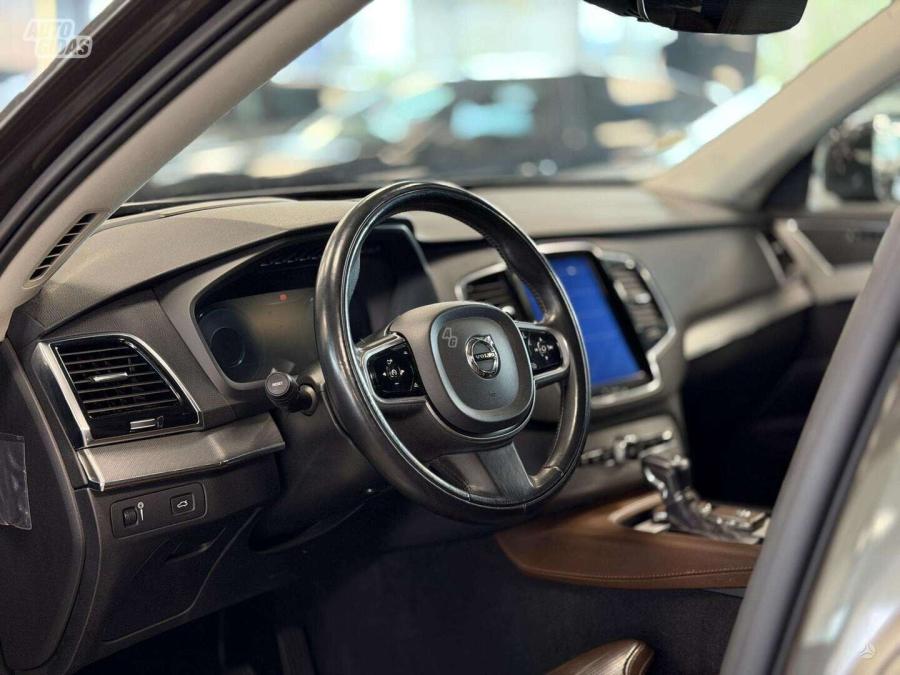 Zaļš Volvo XC90 2017 Klaipėda, ar dzinēja tilpumu 2.00 L un nobraukumu 287 tūkst. km par 24750 €, foto 17 vietnē AUTOMOTO.COM.LV