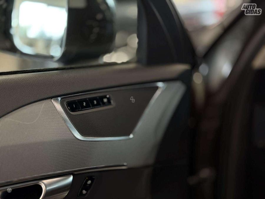 Zaļš Volvo XC90 2017 Klaipėda, ar dzinēja tilpumu 2.00 L un nobraukumu 287 tūkst. km par 24750 €, foto 29 vietnē AUTOMOTO.COM.LV