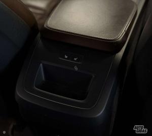 Zaļš Volvo XC90 2017 Klaipėda, ar dzinēja tilpumu 2.00 L un nobraukumu 287 tūkst. km par 24750 €, foto 32 vietnē AUTOMOTO.COM.LV