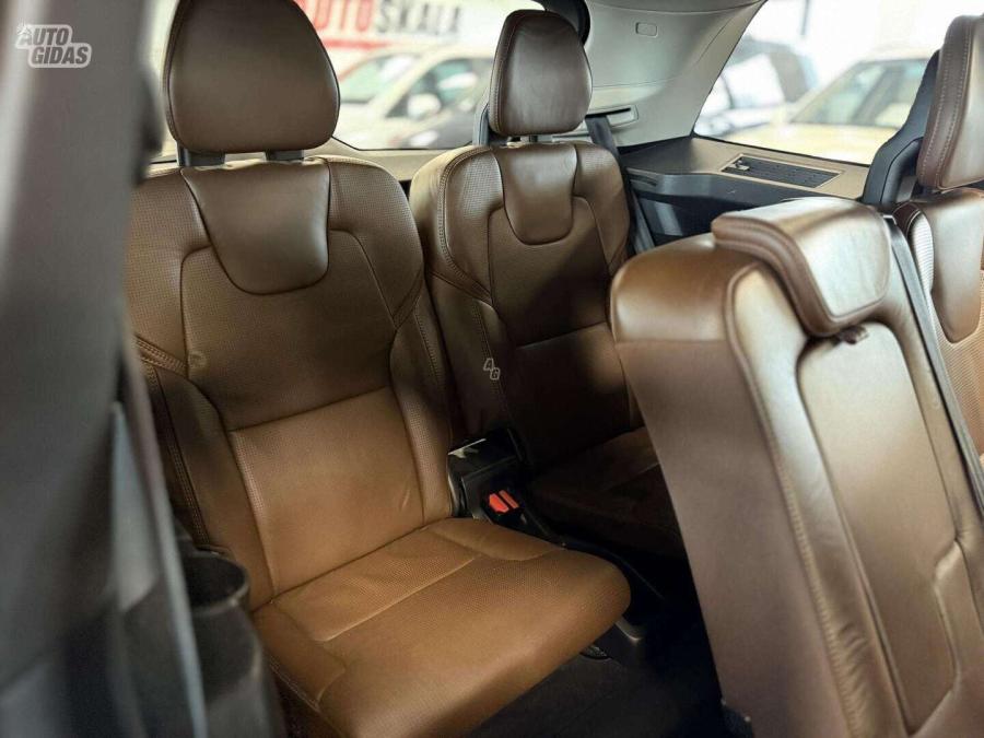Zaļš Volvo XC90 2017 Klaipėda, ar dzinēja tilpumu 2.00 L un nobraukumu 287 tūkst. km par 24750 €, foto 33 vietnē AUTOMOTO.COM.LV