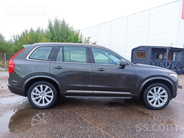 Вольво ХС90 2018 в Даугавпилс на AUTOMOTO.COM.LV Зеленый Вольво ХС90 2018 в Даугавпилс, объемом двигателя 2.00 л и пробегом 0 тыс. км за 19800 €, фото 6 на AUTOMOTO.COM.LV