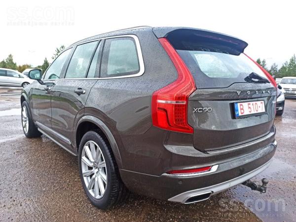 Вольво ХС90 2018 в Даугавпилс на AUTOMOTO.COM.LV Зеленый Вольво ХС90 2018 в Даугавпилс, объемом двигателя 2.00 л и пробегом 0 тыс. км за 19800 €, фото 9 на AUTOMOTO.COM.LV