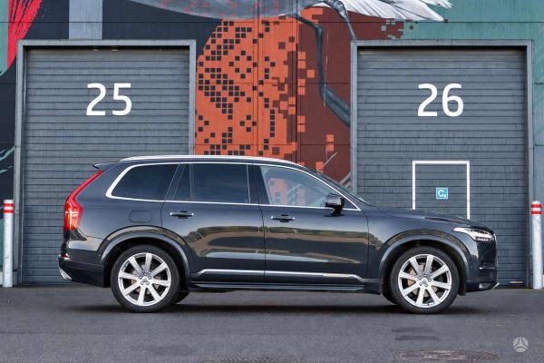 Zaļš Volvo XC90 2018 Kauņa, ar dzinēja tilpumu 1.97 L un nobraukumu 278 tūkst. km par 22600 €, foto 7 vietnē AUTOMOTO.COM.LV