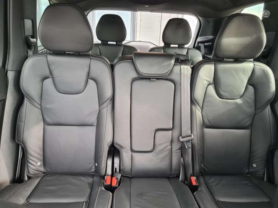 Zaļš Volvo XC90 2022 Šauļi, ar dzinēja tilpumu 1.97 L un nobraukumu 192 tūkst. km par 41900 €, foto 25 vietnē AUTOMOTO.COM.LV