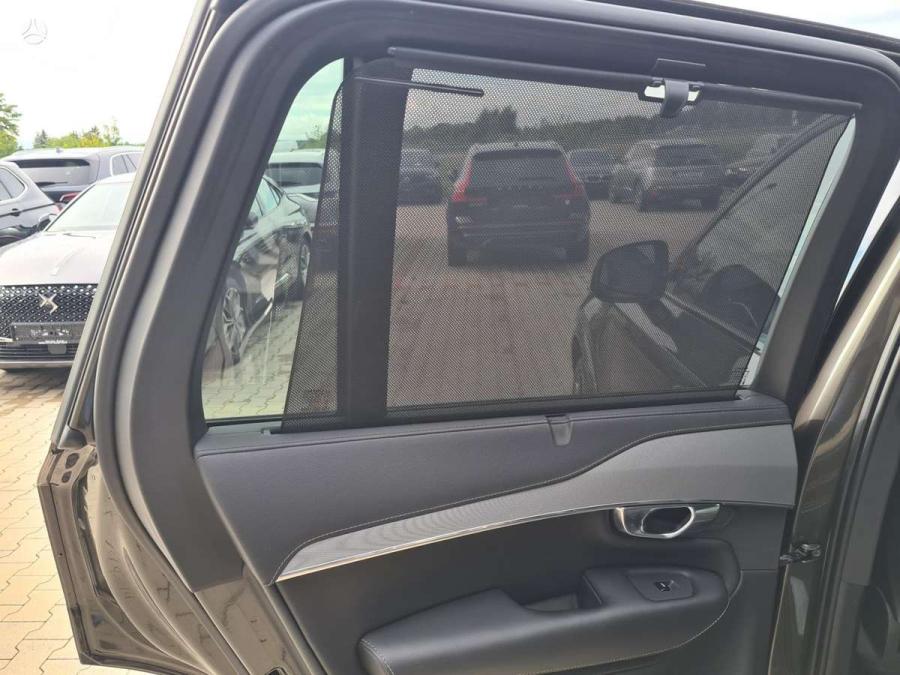 Zaļš Volvo XC90 2022 Šauļi, ar dzinēja tilpumu 1.97 L un nobraukumu 192 tūkst. km par 41900 €, foto 27 vietnē AUTOMOTO.COM.LV