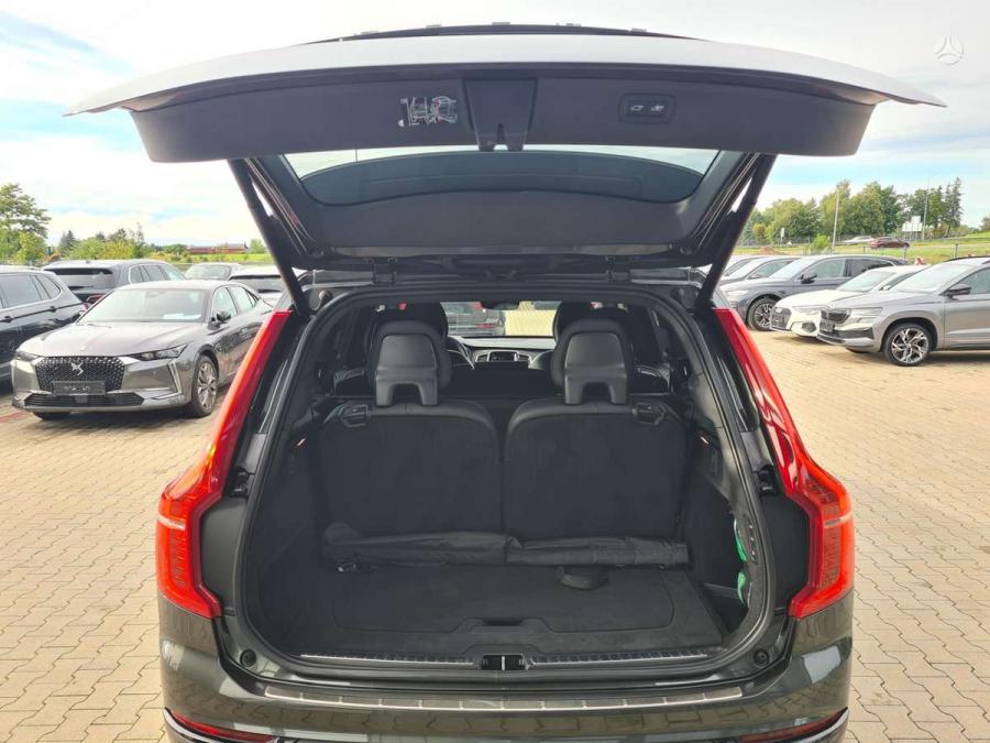 Zaļš Volvo XC90 2022 Šauļi, ar dzinēja tilpumu 1.97 L un nobraukumu 192 tūkst. km par 41900 €, foto 38 vietnē AUTOMOTO.COM.LV