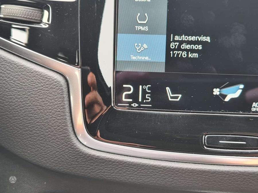 Zaļš Volvo XC90 2022 Šauļi, ar dzinēja tilpumu 1.97 L un nobraukumu 192 tūkst. km par 41900 €, foto 40 vietnē AUTOMOTO.COM.LV