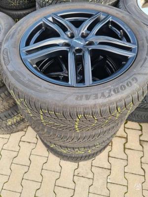 Zaļš Volvo XC90 2022 Šauļi, ar dzinēja tilpumu 1.97 L un nobraukumu 192 tūkst. km par 41900 €, foto 48 vietnē AUTOMOTO.COM.LV