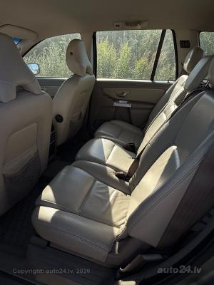 Green Volvo XC90 2005 in Tallinn, with an engine capacity of 4.40 L and mileage of 485 thousand km for 990 €, photo 6 on AUTOMOTO.COM.LV