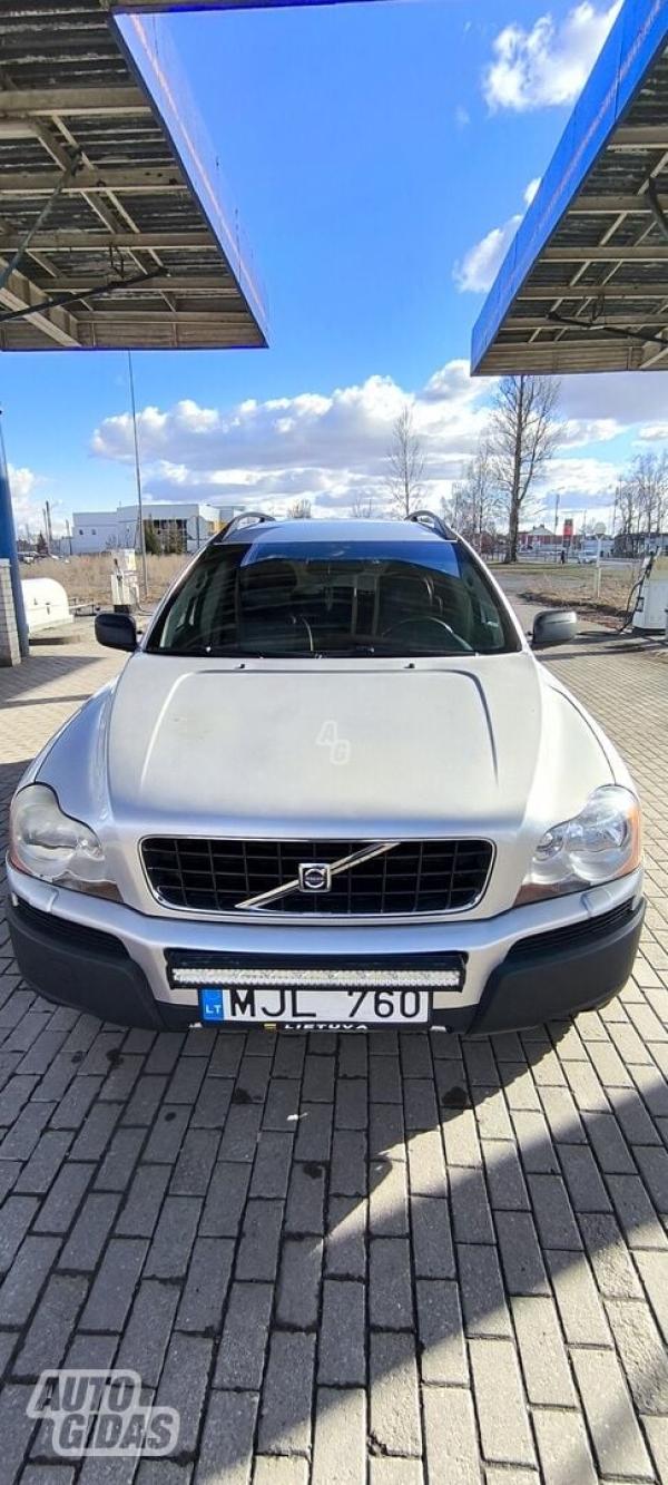 Grey Volvo XC90 2003 in Panevezys, with an engine capacity of 2.40 L and mileage of 361 thousand km for 3500 €, photo 1 on AUTOMOTO.COM.LV