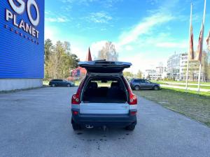 Grey Volvo XC90 2003 in Riga, with an engine capacity of 2.40 L and mileage of 336 thousand km for 3290 €, photo 13 on AUTOMOTO.COM.LV