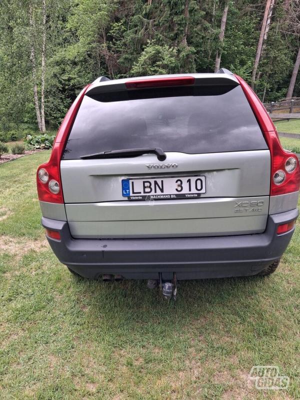 Pelēks Volvo XC90 2003 Šauļi, ar dzinēja tilpumu 2.50 L un nobraukumu 377 tūkst. km par 2300 €, foto 2 vietnē AUTOMOTO.COM.LV