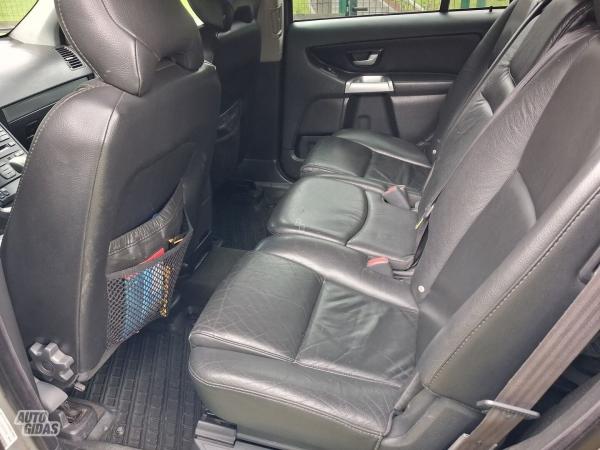Pelēks Volvo XC90 2003 Šauļi, ar dzinēja tilpumu 2.50 L un nobraukumu 377 tūkst. km par 2300 €, foto 8 vietnē AUTOMOTO.COM.LV