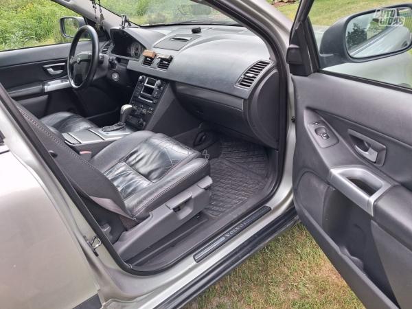Pelēks Volvo XC90 2003 Šauļi, ar dzinēja tilpumu 2.50 L un nobraukumu 377 tūkst. km par 2300 €, foto 10 vietnē AUTOMOTO.COM.LV
