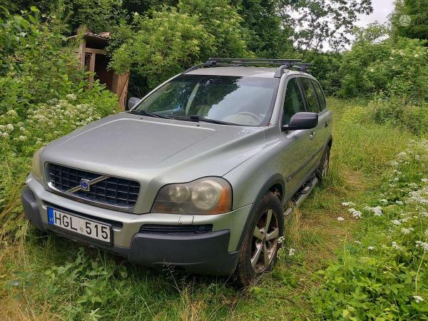 Серый Вольво ХС90 2003 в Клайпеда, объемом двигателя 2.50 л и пробегом 345 тыс. км за 2000 €, фото 1 на AUTOMOTO.COM.LV