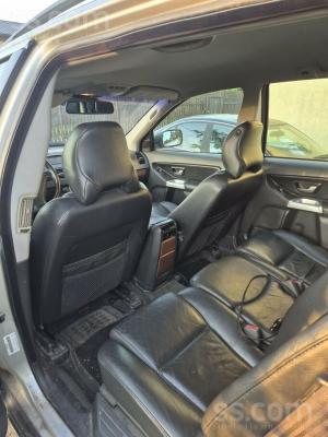 Pelēks Volvo XC90 2003 Rīga, ar dzinēja tilpumu 2.40 L un nobraukumu 577 tūkst. km par 2500 €, foto 7 vietnē AUTOMOTO.COM.LV