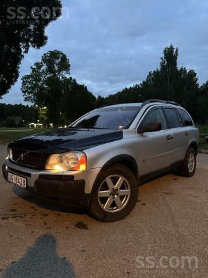 Grey Volvo XC90 2003 in Riga, with an engine capacity of 2.40 L and mileage of 466 thousand km for 2200 €, photo  on AUTOMOTO.COM.LV