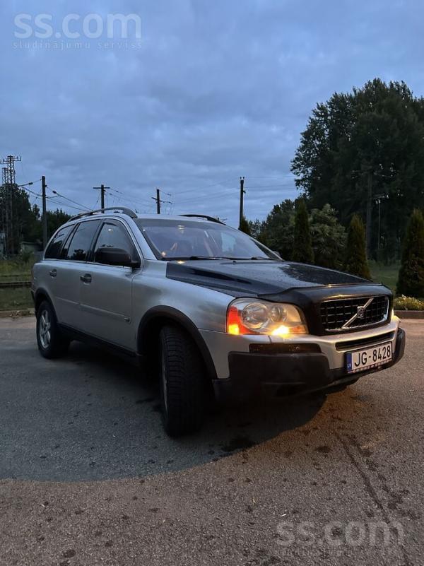 Pelēks Volvo XC90 2003 Rīga, ar dzinēja tilpumu 2.40 L un nobraukumu 466 tūkst. km par 2200 €, foto 3 vietnē AUTOMOTO.COM.LV