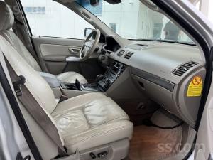 Серый Вольво ХС90 2003 в Резекне, объемом двигателя 2.90 л и пробегом 388 тыс. км за 2200 €, фото 9 на AUTOMOTO.COM.LV