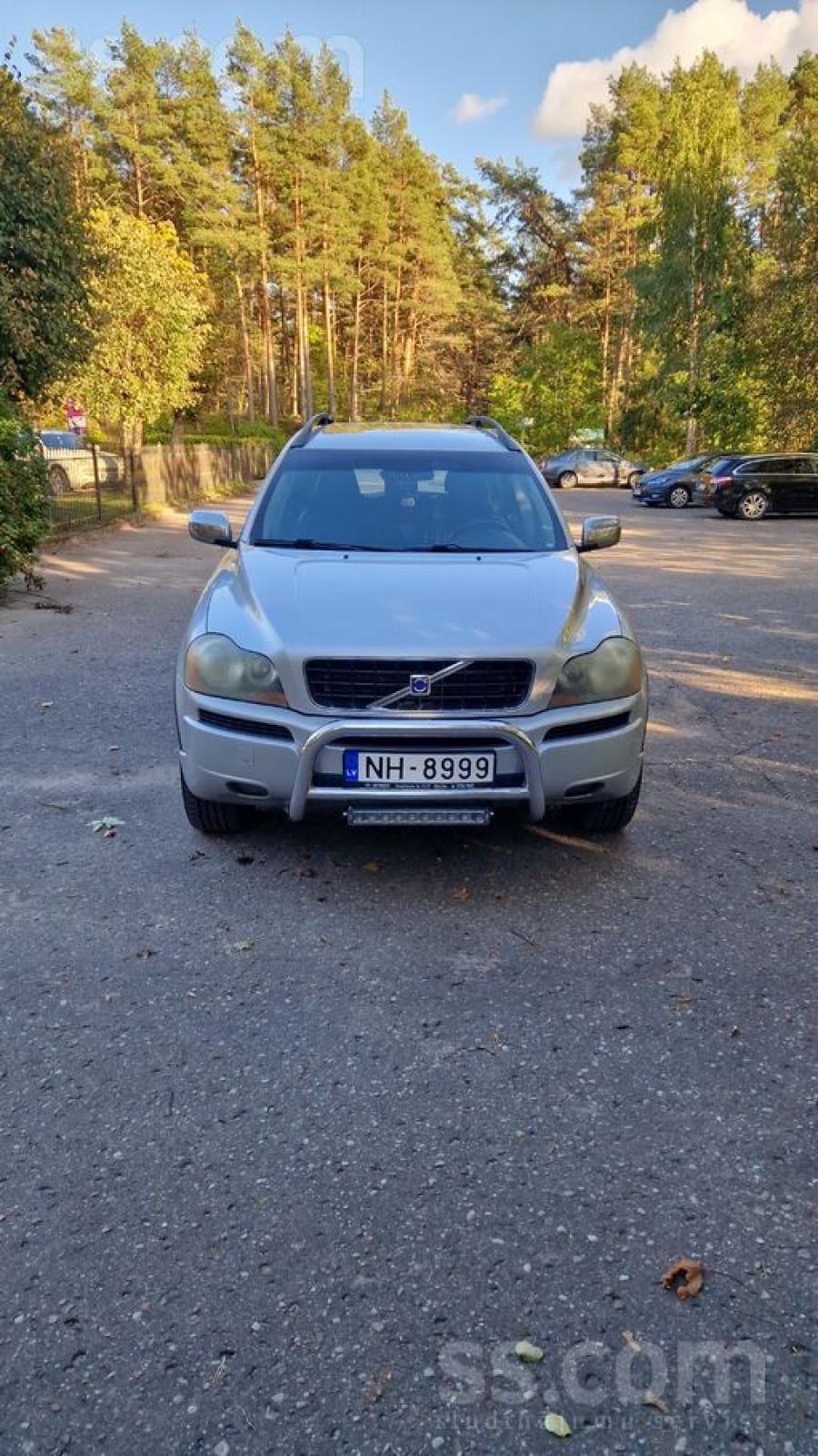 Pelēks Volvo XC90 2003 Jūrmala, ar dzinēja tilpumu 2.40 L un nobraukumu 292 tūkst. km par 4650 €, foto 6 vietnē AUTOMOTO.COM.LV