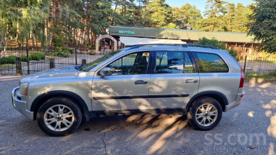 Pelēks Volvo XC90 2003 Jūrmala, ar dzinēja tilpumu 2.40 L un nobraukumu 292 tūkst. km par 4650 €, foto 8 vietnē AUTOMOTO.COM.LV