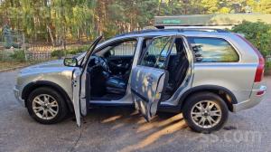 Pelēks Volvo XC90 2003 Jūrmala, ar dzinēja tilpumu 2.40 L un nobraukumu 292 tūkst. km par 4650 €, foto 12 vietnē AUTOMOTO.COM.LV