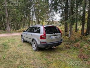 Volvo XC90 2003 Bauska vietnē Pelēks Volvo XC90 2003 Bauska, ar dzinēja tilpumu 2.40 L un nobraukumu 290 tūkst. km par 1800 €, foto 1 vietnē AUTOMOTO.COM.LV